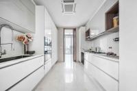 China YALIG Wooden Modern Outdoor Kitchen Kitchen Cabinets Accessories with Highly ODM/OEM for sale