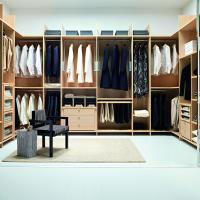 China Modern Design Walk-in Closet Professional Bedroom Furniture with Hanging Storage for sale