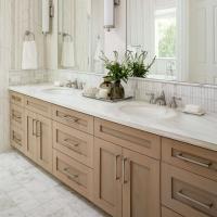 China Handle-Free Design Chinese Bathroom Vanity for Sophisticated and Luxury Bathrooms for sale