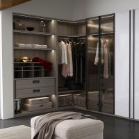China Mail Packing N Wooden Bedroom Dressing Table with 8 Sliding Door Aluminium Wardrobe for sale