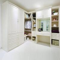 China YALIG Customized Walk in Closet Cabinet Design for Home Villa Hotel Apartment Laundry for sale