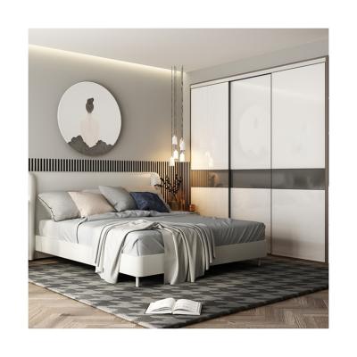 China YALIG Customized Italian Open Automatic Sliding Door Walk in Closet Wardrobe for Bedroom for sale
