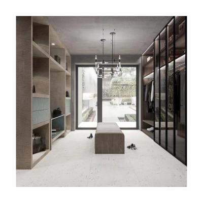 China Large Wooden Walk in Built-in Wardrobe for Modern Apartment 2D/3D and High End Design for sale