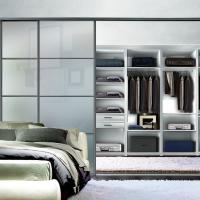 China YALIG Bedroom Furniture Modern Wooden Wardrobe with Glass Door in 2D / 3D for sale