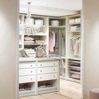 China YALIG Wooden Wardrobe with Matte Lacquer Painted Finish and Glass Door Bedroom Furniture for sale