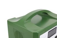 China Quick Charge MPPT Solar Cotroller 600W Power Green Plastic Case Solar Generator For Outdoor Backup System for sale