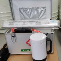 China Thawing Cup for Veterinary 600ml Capacity Heat Preservation Bottle and Straws Included for sale