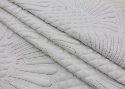 China Customized Pillow Simmons Mattress Quilting Fabric Knitted Jacquard Yarn Dyed Latex for sale