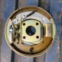 China Custom 1500KGS 7 Inch Electric Trailer Brakes for 3500 lb Axle - 200×50mm Steel Construction for sale