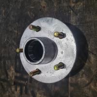 China OEM 5x108 PCD 3500 lb Unbraked Trailer Hub Assembly with 43.5mm Oil Seal and 45.4mm Dust Cap for sale