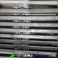 China 750kg Torsion Axle Spindle with 9 Inch Mechanical Brake for Snowmobile Trailers for sale
