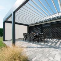 China Garden Building Motorized Aluminum Pergola With Ziptrack Blinds Louver for sale