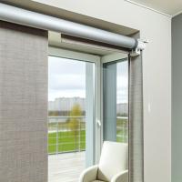 China Durable Fabric Blackout Retractable Window Treatments for Noise Reduction and Privacy for sale
