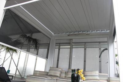 China Polyester UV Coating Zip Track Blinds Blackout Customized Windproof Exterior for sale