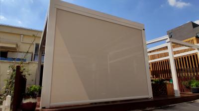 China Motorized Garden Waterproof Roller Shades Zip Screen Protection For Swimming Pool for sale