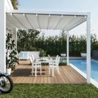 China Private Residence Retractable Awning Automatic Shade Awnings 0.6mm Thickness Fabric for sale