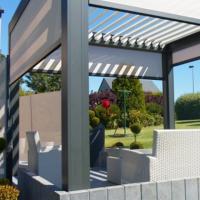 China SUNC PVDF 3.0mm Outdoor Foldable Modern Aluminum Pergola for sale