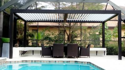 China Powder Coated 202mm Aerofoil IP67 Aluminum Pergola for sale