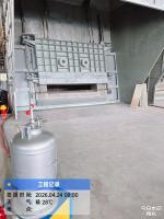 China Rectangular Fixed Type Full Castable Liner Aluminum Melting Furnace for sale