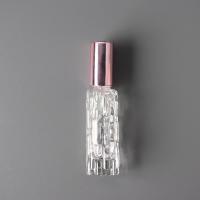 China Custom Cosmetic Empty Perfume Refillable Bottle 10ml 15ml Square Clear Glass Spray Pump for sale