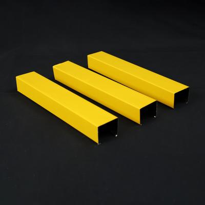 China U Shaped Aluminum Baffle Ceiling Tiles 30x100mm Moisture Proof for Mall Sports Venues for sale