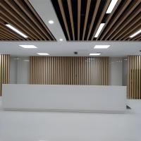 China Aluminum Wood Grain Slat Ceiling 30x100mm U Shaped Baffle Ceiling Fireproof Suspended for sale