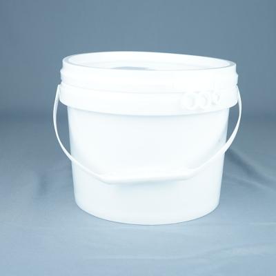 China 5 Liter Food Grade Plastic Bucket with Lid and Handle - 22×20×17.5cm PP Container for Food Storage for sale