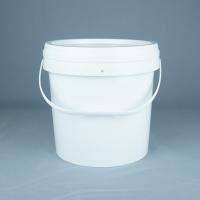 China Industries 9 Liter Plastic Packaging Container With Handle And Lid for sale