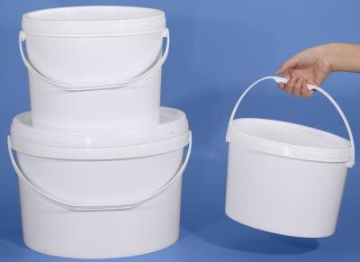 China Customizable Oval Plastic Bucket For Food Fruit Toys And Storage for sale