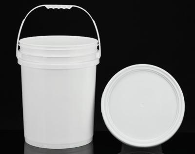 China Convenient Handle Snap On Lid 5 Gallon Plastic Buckets 15.5 Inches for sale