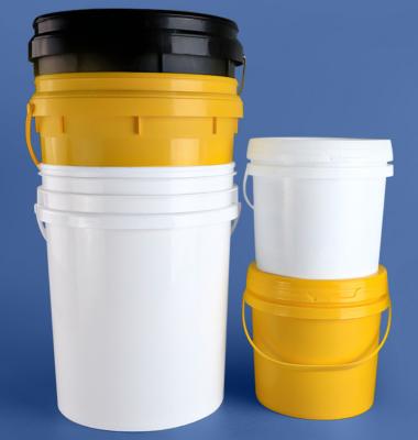 China 11.5 Inch Diameter 5 Gallon Plastic Buckets UV Resistant Stackable 20L for sale