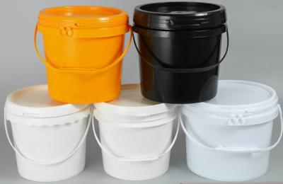 China Plastic Handle Round Plastic Bucket For Chemical Transportation for sale