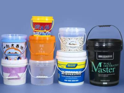 China Transparent Plastic Bucket for Food Packaging Customizable IML Printing Smooth Surface for sale