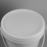 China 20L Round Plastic Pails with Snap On Lids 15.5 Inch Height Food Grade for sale
