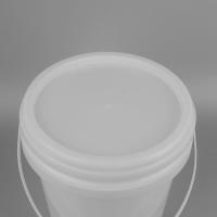 China 20L Round Plastic Paint Bucket with Pouring Spout 1.2KG PP PE Leakproof for sale