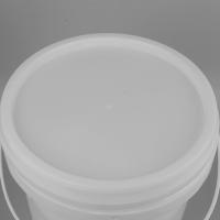 China 9 Liter PP Plastic Paint Storage Pail White Bucket with Lid 10.5 Inch Diameter for sale