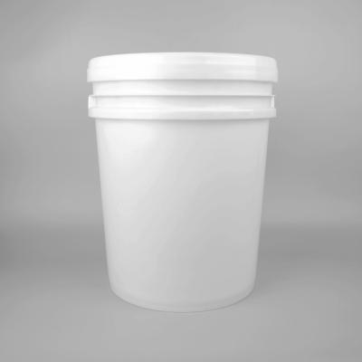 China 20L Round Plastic Pails with Snap On Lids 15.5 Inch Height Food Grade for sale