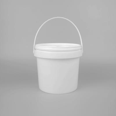 China SGS Certified 2 Liter Food Grade PP Plastic Bucket with Handles and Lids - 15cm x 14cm for sale