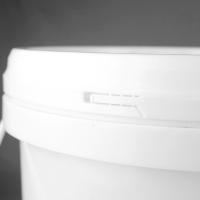 China Jieming 20L 5 Gallon Plastic Buckets with Gasket Snap On Lid Food Grade UV Resistant for sale