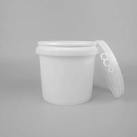 China 2L Plastic Bucket with Lid and Handle PP HDPE Food Grade Small Capacity Container for sale