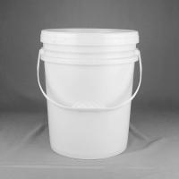 China 20L Plastic Stackable Buckets with Lids 5 Gallon Round Pails UV Resistant for sale