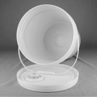 China 5 Gallon Food Grade PP Plastic Buckets with Lids - 11.83