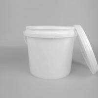 China Stackable 5 Gallon Plastic Buckets with Snap On Lid 20 Liter Capacity for sale