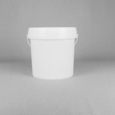 China Screen Printing 5 Liter Plastic Bucket For Paint With Handle And Lid for sale