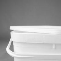 China 3 Liter Clear Plastic Pails with Lids - 19.5cm Diameter Square Design for OEM ODM Custom Packaging for sale
