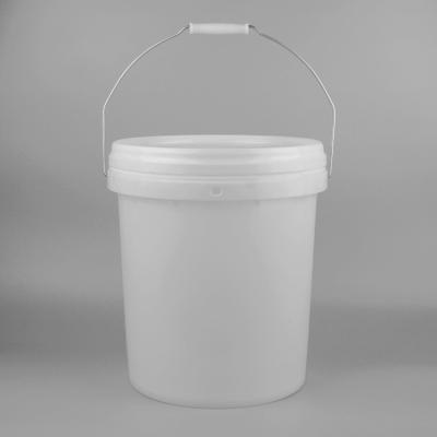 China 20L Plastic Five Gallon Buckets With Lid And UV Resistant for sale