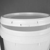 China Round Plastic Paint Bucket with Pouring Spout and Heat Resistant for sale