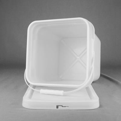 China 12L Square Pail PP Plastic Bucket Food Grade 3gal with Seal Lid IML for sale