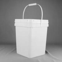 China Food Grade Square Plastic Bucket 5 Gallon 20 Litre With Lid Handle -40℃ to 110℃ Temperature Range for sale
