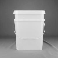China 18L Polypropylene Heavy Duty Square Bucket With Handle And Cover for sale